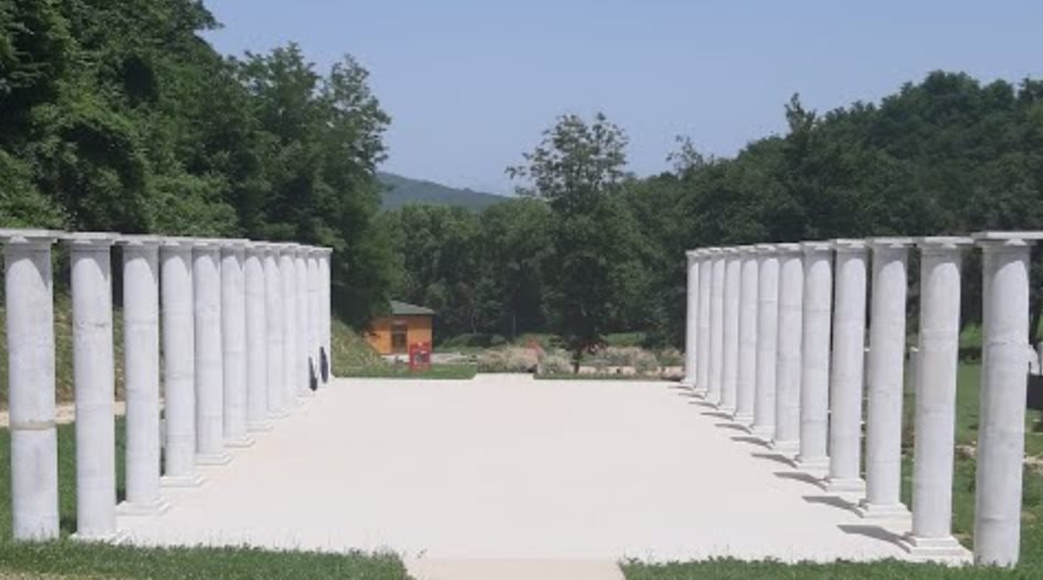 Park Ravne - Visoko, interesting park near pyramids in Visoko (VIDEO ...